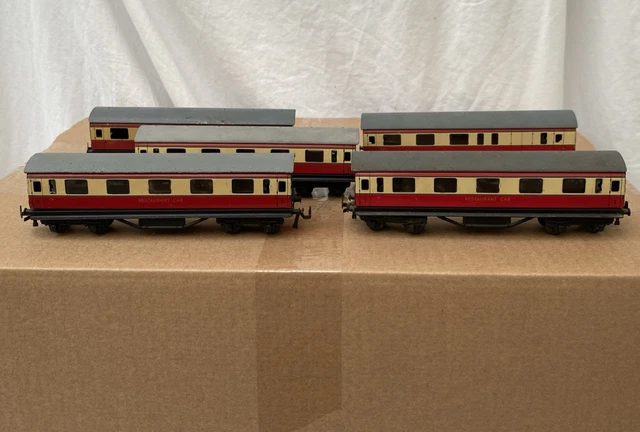 LOT OF 5 vintage trix ttr red + cream short coaches restaurant cars see ...