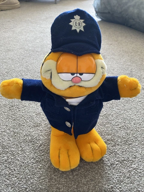PLAY BY PLAY Garfield British Bobby Police Officer Plush Vintage Orange ...