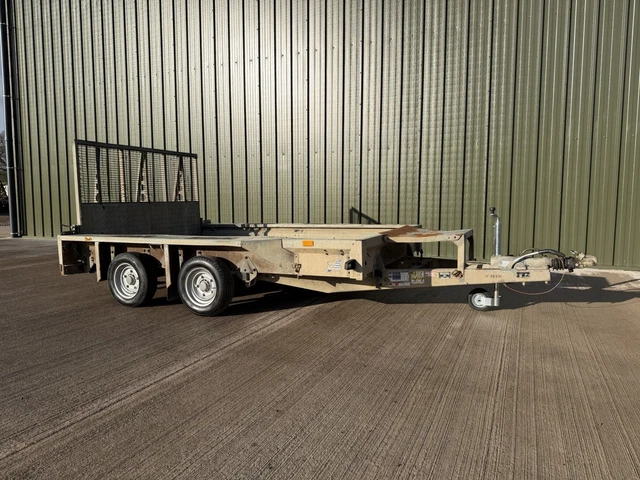 IFOR WILLIAMS PLANT Trailer Fold Down Ramp Digger Trailer, 10 X 6 ...