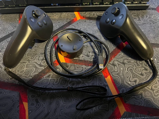 META QUEST PRO controllers (left, right) and charger (fits Quest 2, 3 ...