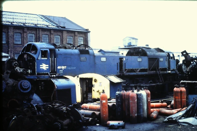 ORIG ~35MM COL/SLIDE Class 40 40007 Doncaster Works for Scrap Jan 1984 ...
