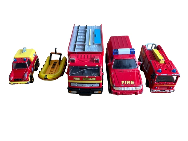 FIREMAN SAM 5X Fire Fighting Die Cast Vehicles Fire Engines Jupiter ...