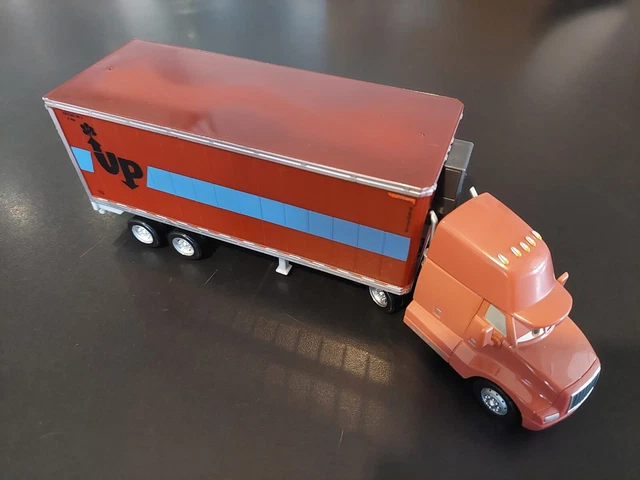 CARS DISNEY PIXAR - Oliver Lightload hauler Camion Truck EUR 68,00 ...
