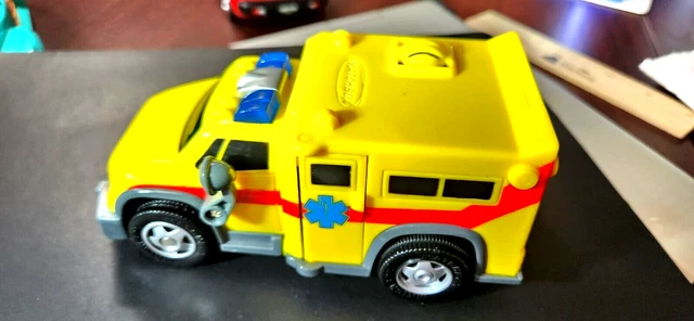 VINTAGE 2001 MATCHBOX Rescue Net Emergency Yellow AMBULANCE Battery ...