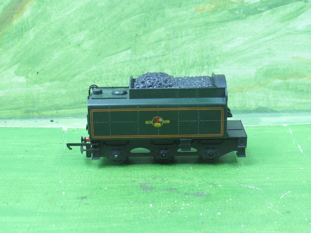 TRIANG HORNBY R35 Britannia class 7MT non motorised tender BR green ...
