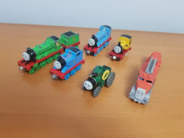 THOMAS THE TANK Engine Trains Gullane Bundle Of 6 Magnetic. Names In ...