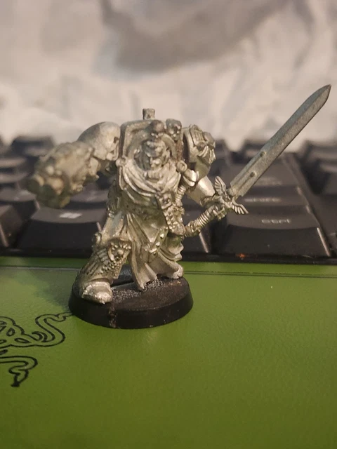 WARHAMMER 40K SPACE Marines Captain In Terminator Armor Metal OOP £15. ...