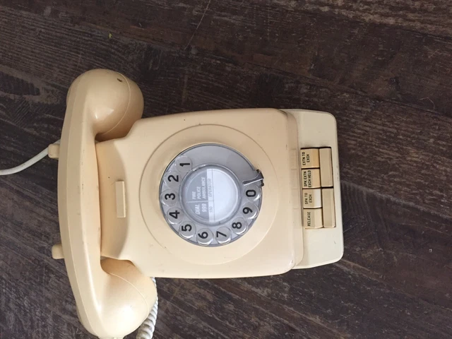 VINTAGE CREAM ROTARY Dial Phone Hand Set Retro 70s Switchboard £16.99 ...