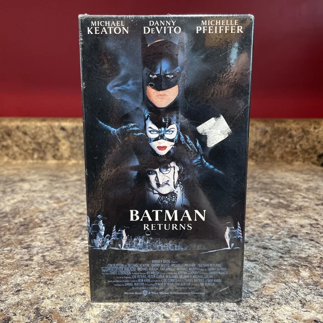 BATMAN RETURNS VHS RARE 1992 Factory Sealed Warner Home Video with ...