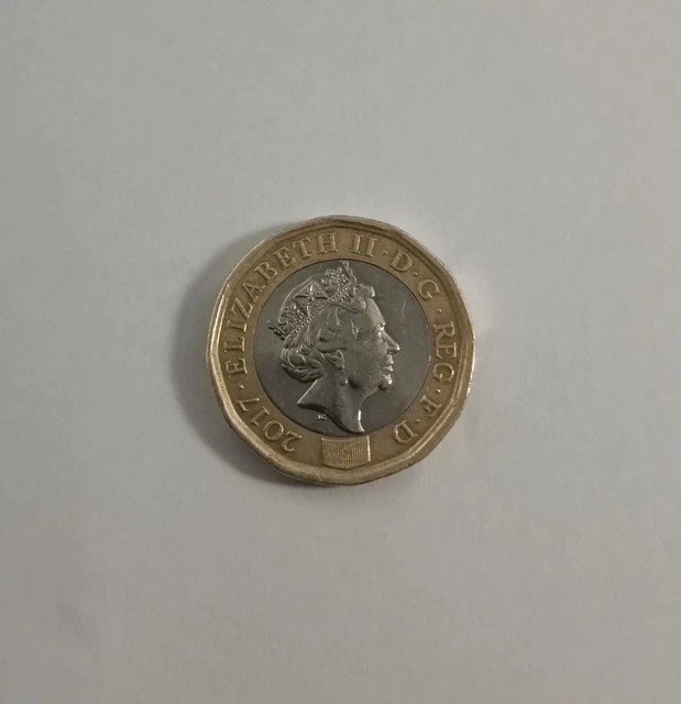 ONE POUND ELIZABETH II Original Nations of the Crown First Coin 2017 KM ...