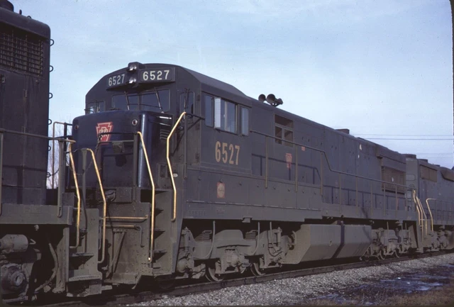 PRR PENNSYLVANIA RAILROAD GE U28C Kodachrome Original Kodak slide $2.99 ...
