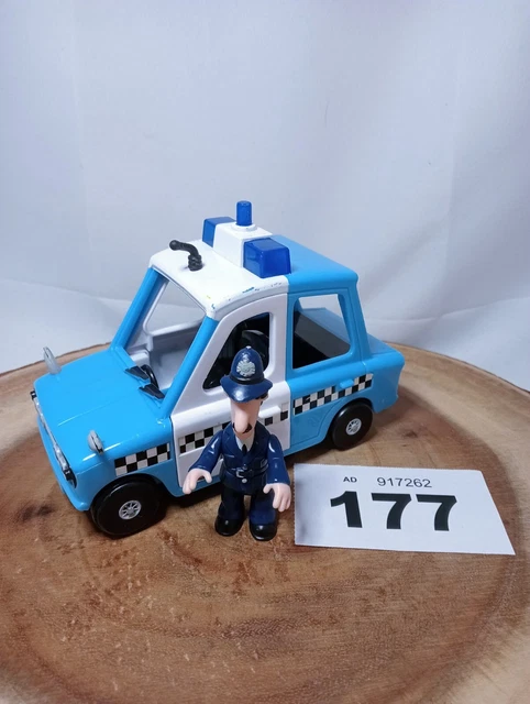 POSTMAN PAT POLICE Car With PC Shelby Figure Bundle LWL177 Toy Play Fun ...