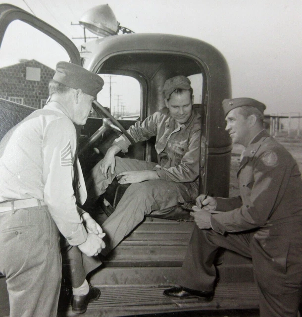 WWII USMC 6TH Marine Division Officer Master Technical Sergeant Photo ...