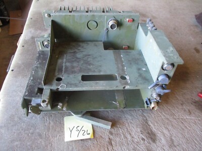 USED VEHICULAR AMPLIFIER Adapter, SINCGARS Radio Mount AM-7239E/VRC for ...