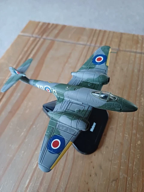 FABBRI DIECAST 1:100 Model Aircraft Gloster Meteor RAF fighter £6.50 ...