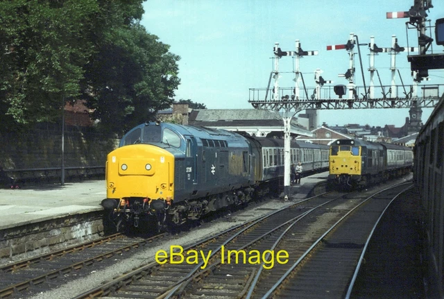 PHOTO RAILWAY 6X4 Class 37 37216 Passenger Train at Scarborough 15/8 ...