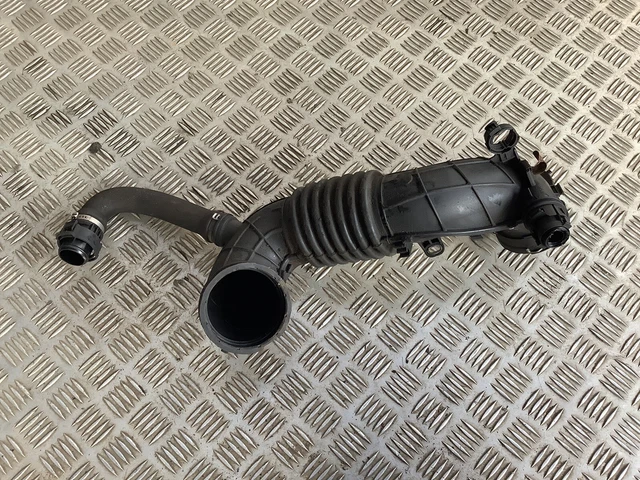 BMW 1 SERIES F20 F21 B37 Air Intake Pipe Hose 8513961 586509 £18.98 ...