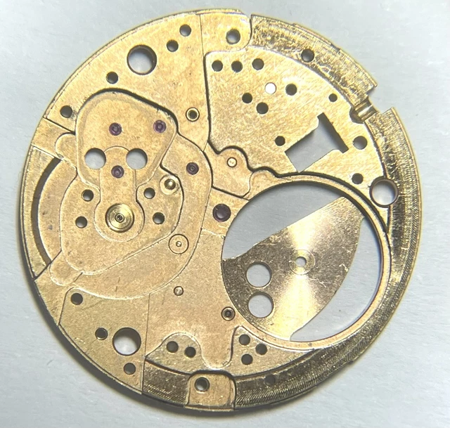 PIÈCE DE RECHANGE Mouvement OMEGA 561 Original - 1000 Pletina EUR 40,00 ...