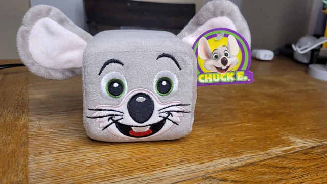 CHUCK E CHEESE'S plush square head toy Collectible Restaurant Pizza ...