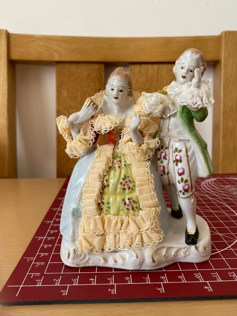 VINTAGE VICTORIAN STYLE Porcelain Couple Male and Female Made in Japan ... VINTAGE VICTORIAN STYLE Porcelain Couple Male and Female Made in Japan ...