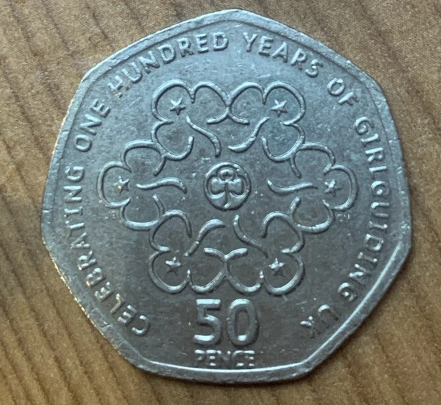 50P COIN GIRL Guides Celebrating 100 Years Of Girlguiding Rare Fifty ...