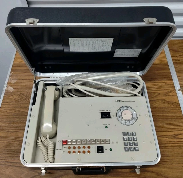 VTG ITT TELEPHONE Test Suitcase Equipment Portable Access Panel Rotary ...