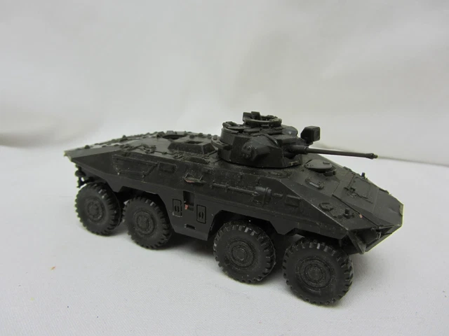 ROCO MINITANKS DBGM #266 German Bundeswehr Spähpanzer Luchs 8x8 Recon ...