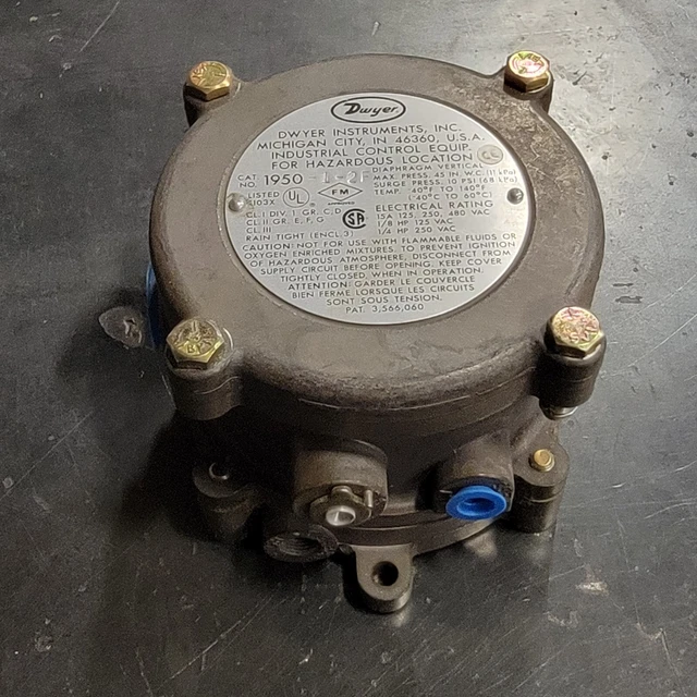 DWYER 1950-1-2F EXPLOSION-PROOF Differential Pressure Switch $150.00 ...