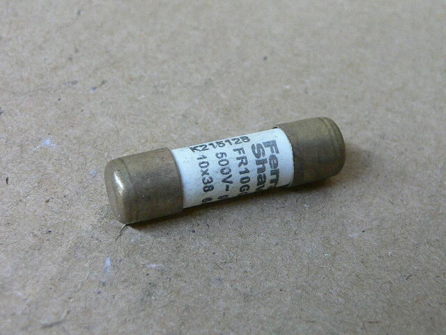FERRAZ SHAWMUT MERSEN Fr10Gg50V6 6A 500V Fuse EUR 8,87 - PicClick FR