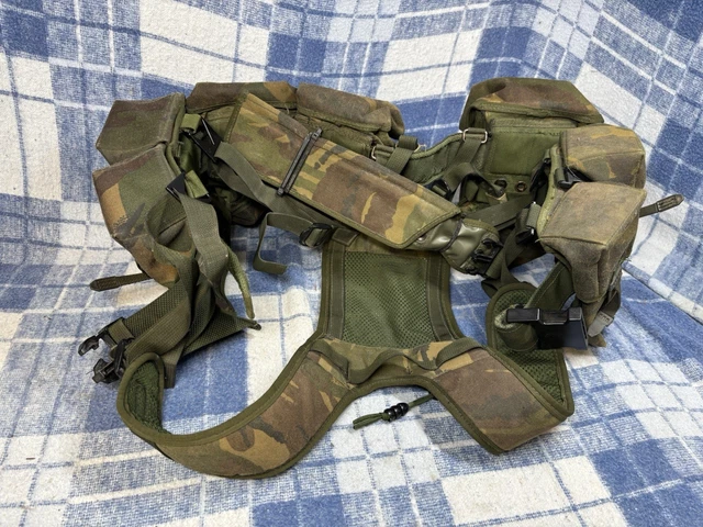 BRITISH ARMY PLCE DPM Woodland Camo Webbing Belt And Pouches £40.00 ...