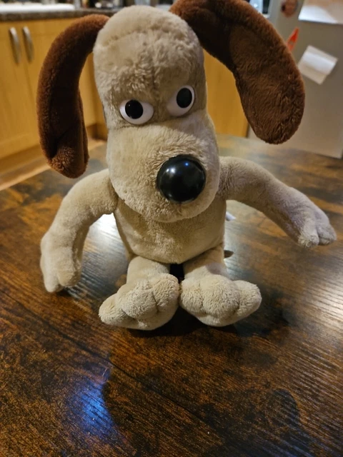 WALLACE AND GROMIT Plush Gromit Rainbow Designs Soft Toy Plush Teddy £4 ...