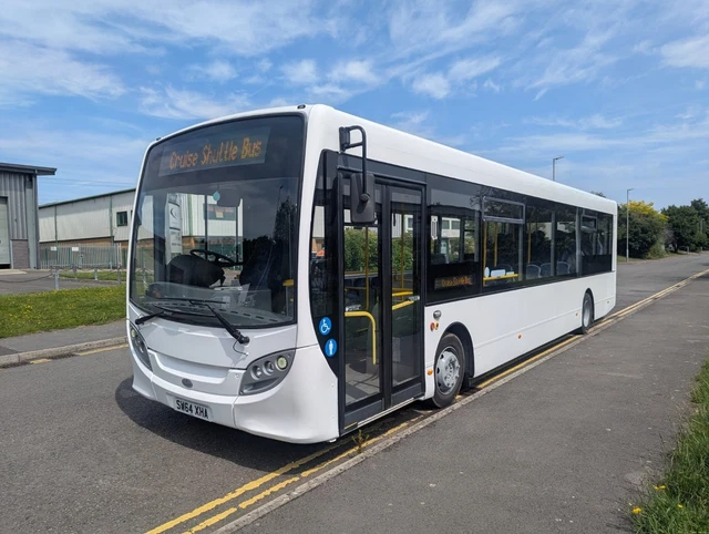 2014 ENVIRO 200 bus, Euro 6, 10.7 metre £38,500.00 - PicClick UK