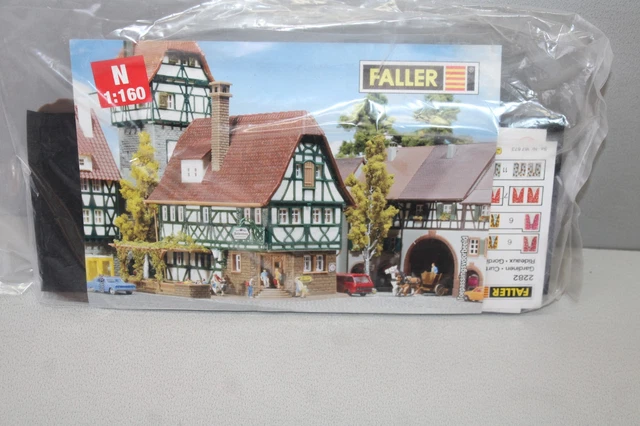 FALLER 2282 BAUSATZ Fachwerkhaus mit Gaststube Spur N OVP EUR 17,95 ...