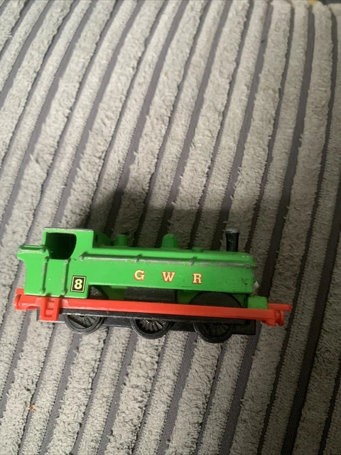 VINTAGE ERTL THOMAS Tank Engine Percy 6 1987 & GWR 8 1990 £2.99 ...
