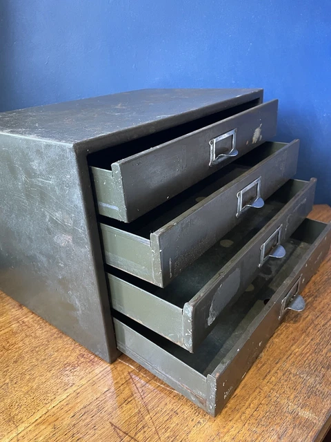 VINTAGE INDUSTRIAL SMALL Metal Engineers Drawers Desk Top Storage £50. ...