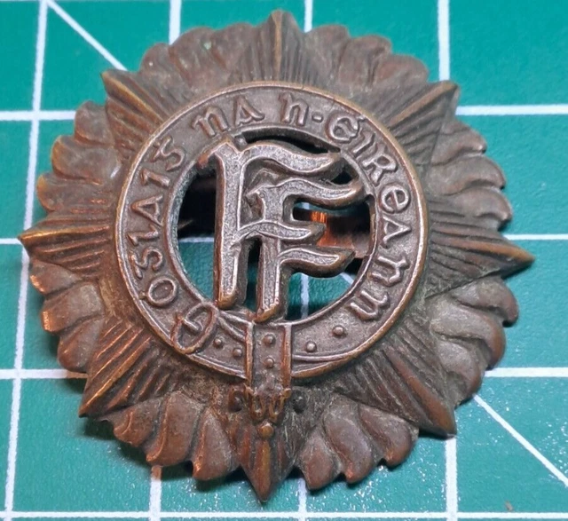 IRISH ARMY OFFICERS Cap Badge, Irish Defence Forces, Irish Army £65.70 ...