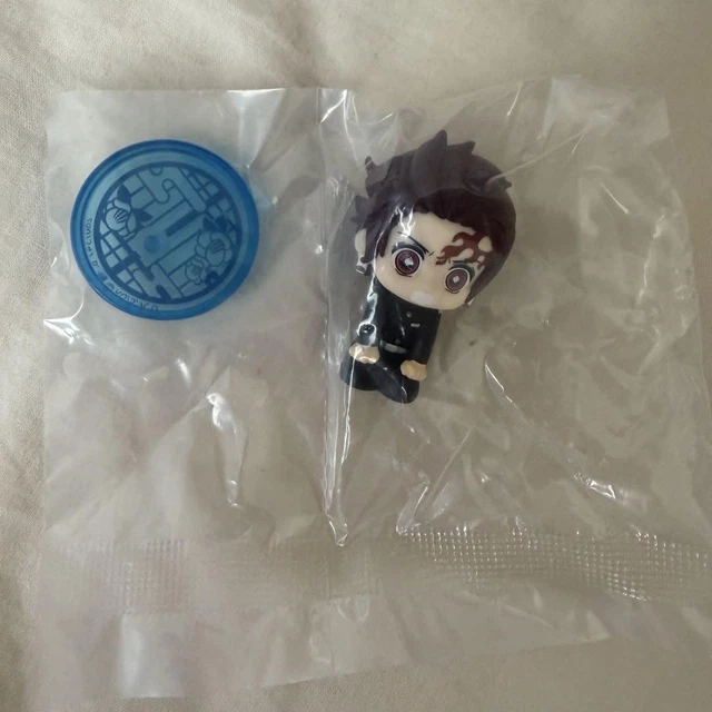GACHA CAPSULE TOY Demon slayer Sarase tai Capsule Toy Gacha Figure ...