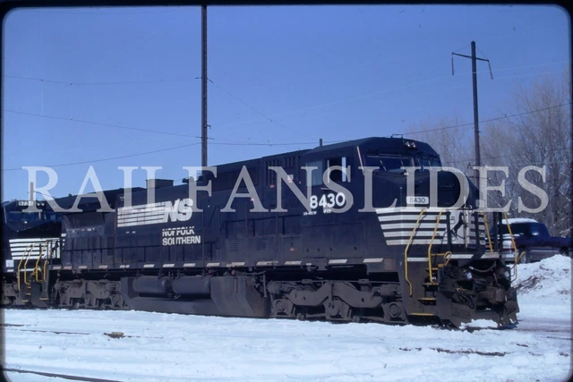 ORIGINAL TRAIN SLIDE NS Norfolk Southern locomotive 8430, 2002 £2.74 ...