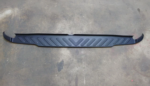 GENUINE NISSAN NAVARA Np300 Rear Bumper Cover Strip 2016-2022 £84.99 ...