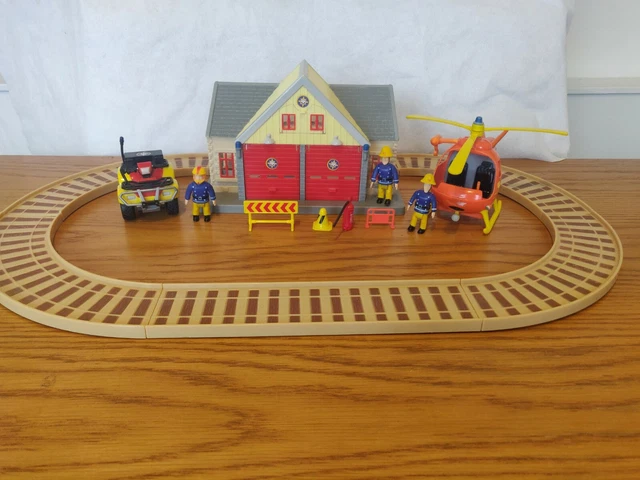 FIREMAN SAM PONTY Pandy Fire Station Track Helicopter Quad Bike Figures ...