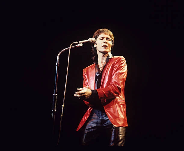 SINGER CLIFF RICHARD Performs At The Hammersmith Odeon 1981 Old Photo ...
