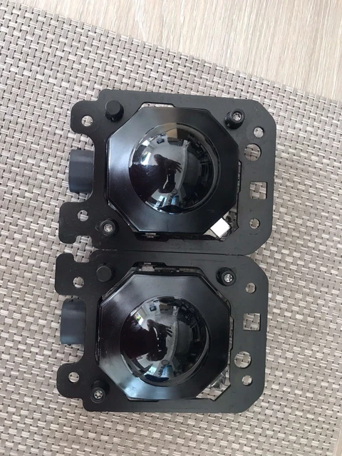 BENTLEY CONTINENTAL RANGE ACC Radar sensor, 3SD907561A and 3SD907541A ...