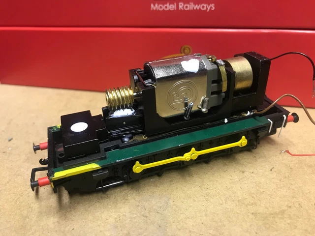 BACHMANN CLASS 08 Loco Chassis With Motor Complete With Wheels £36.30 ...