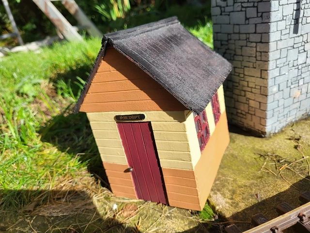 PERMANENT WAY HUT-GARDEN RAILWAY-NARROW GAUGE, 16mm Scale ,SM32/'G ...