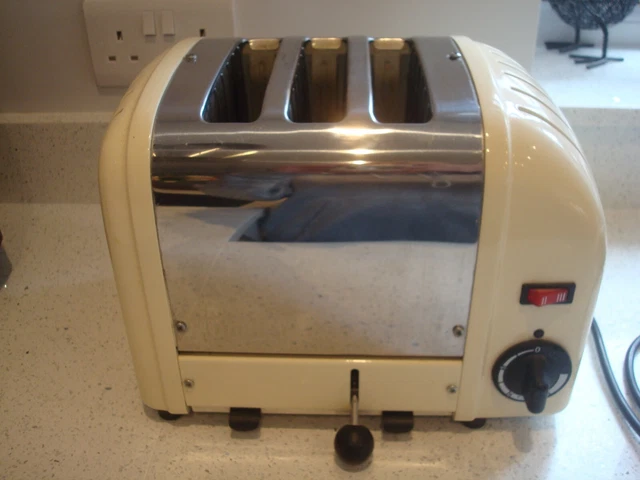 DUALIT CLASSIC VARIO 3 Slice Toaster 3SLGB Utility Cream & Stainless ...
