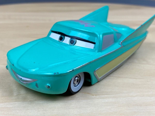 DISNEY PIXAR CARS - 1:43 Scale Flo - Die Cast Car £9.99 - PicClick UK