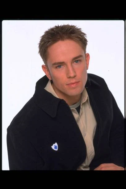BLUE PETER PRESENTER Simon Thomas circa 1999 Old TV Photo 8 $9.00 ...