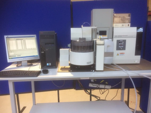 SHIMADZU AA-6300 ATOMIC Absorption Spectrophotometer £4,900.00 ...