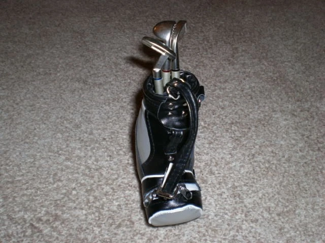 NOVELTY GOLF BAG Pens 3 Pens Red Blue Black Desktop Pen Caddy £9.70 ...