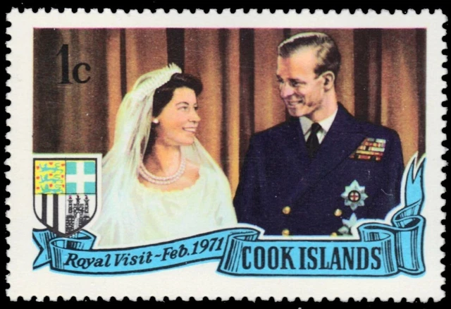 COOK ISLANDS 301 (SG349) - Queen Elizabeth II Royal Visit (pb75555) $2. ...